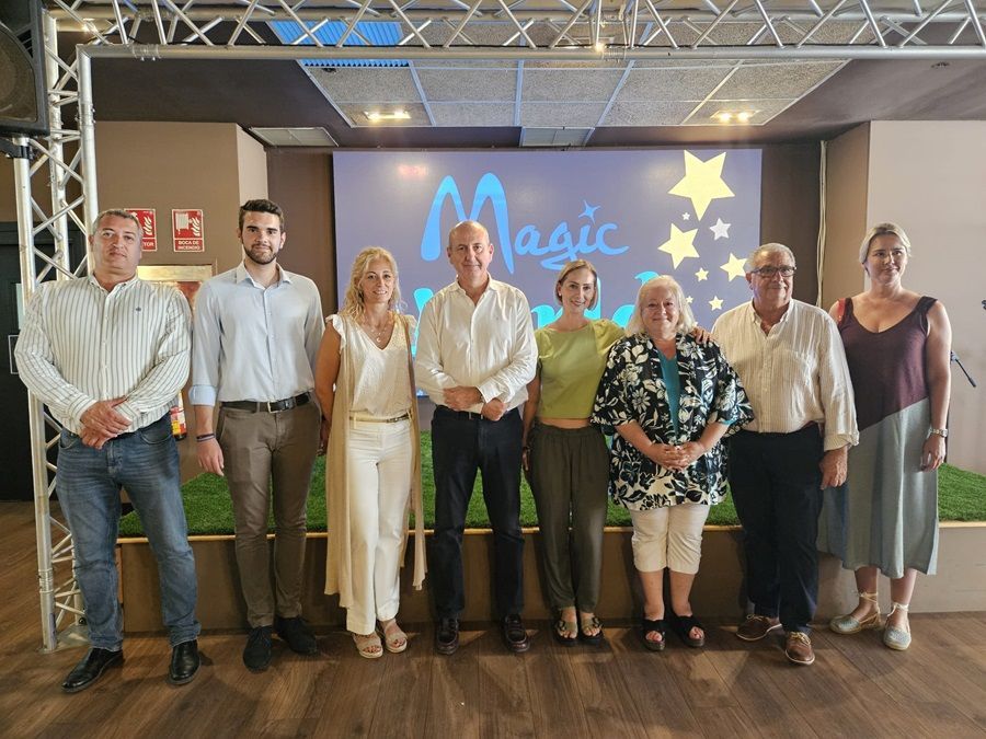 Oropesa del Mar recibe a la gimnasta olímpica María Olaru ...