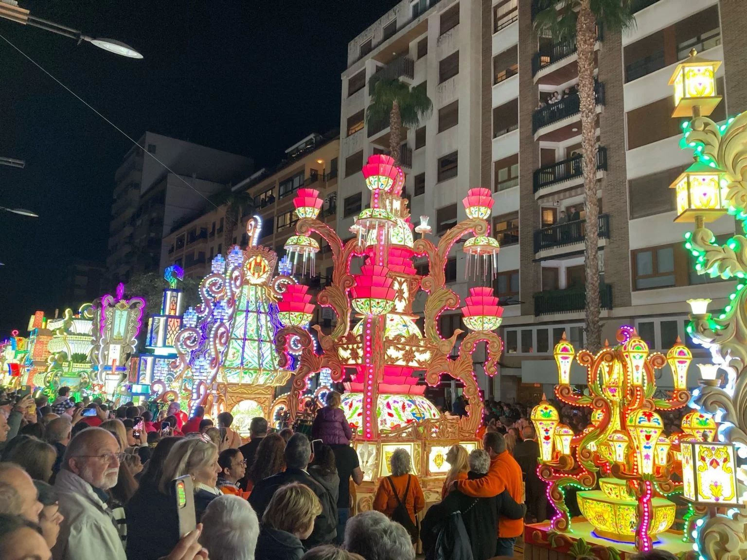 L'Ajuntament i Ecovidrio llancen una campanya dirigida als col·lectius ...