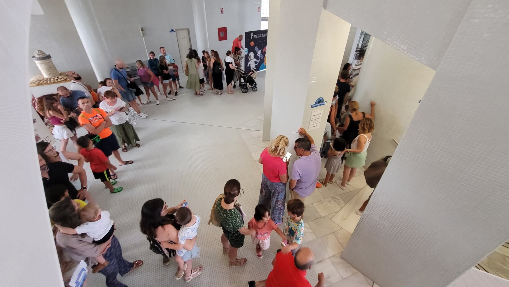 El Planetari viu el millor estiu de la seua història amb 14.000 ...